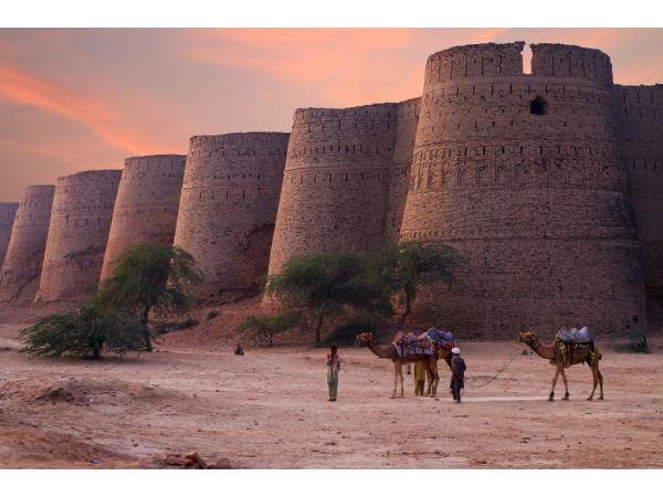 Southern Pakistan cultural tour for over 50s | Responsible Travel