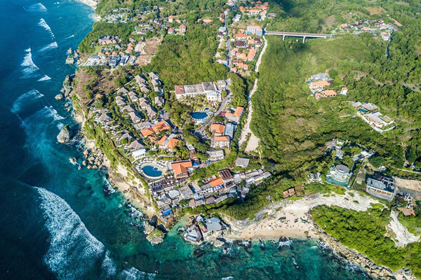 Overtourism campaign, issues, film and solutions - Responsible Travel